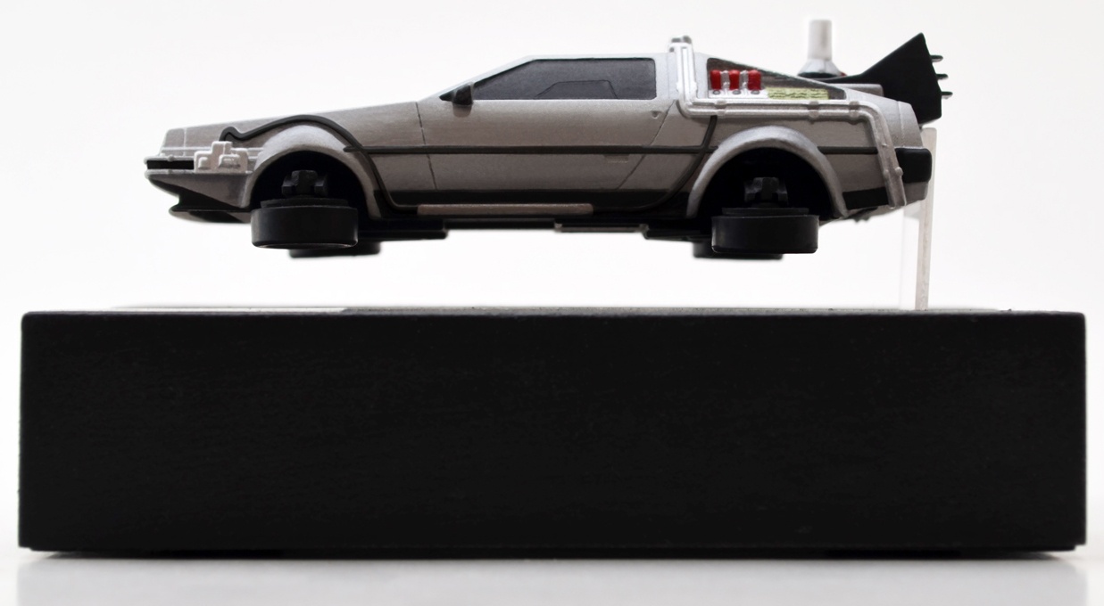 Floating Model Back to the Future Part II DELOREAN Time Machine moehime ...