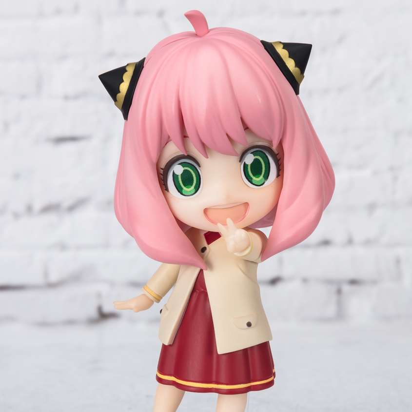 Figuarts Mini Anya Forger -Ooting Outfit- moehime-japantoys